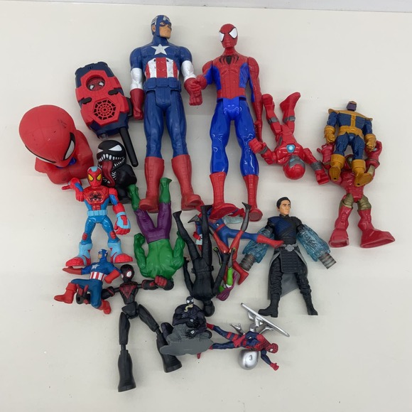 Marvel | Toys | Random Mixed Action Figures Marvel Avengers Spiderman ...